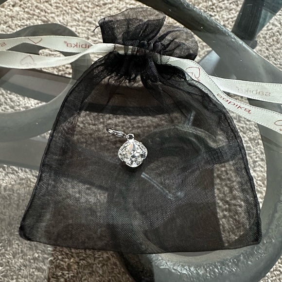 Sabika | Jewelry | Sabika Swarovski Crystal Dangle Clip On Newnever ...